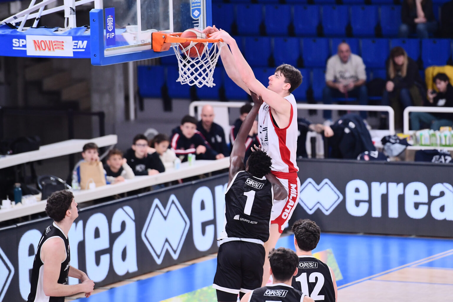 Luigi Suigo, l'Unicorno dell'Olimpia - Pallacanestro Olimpia Milano